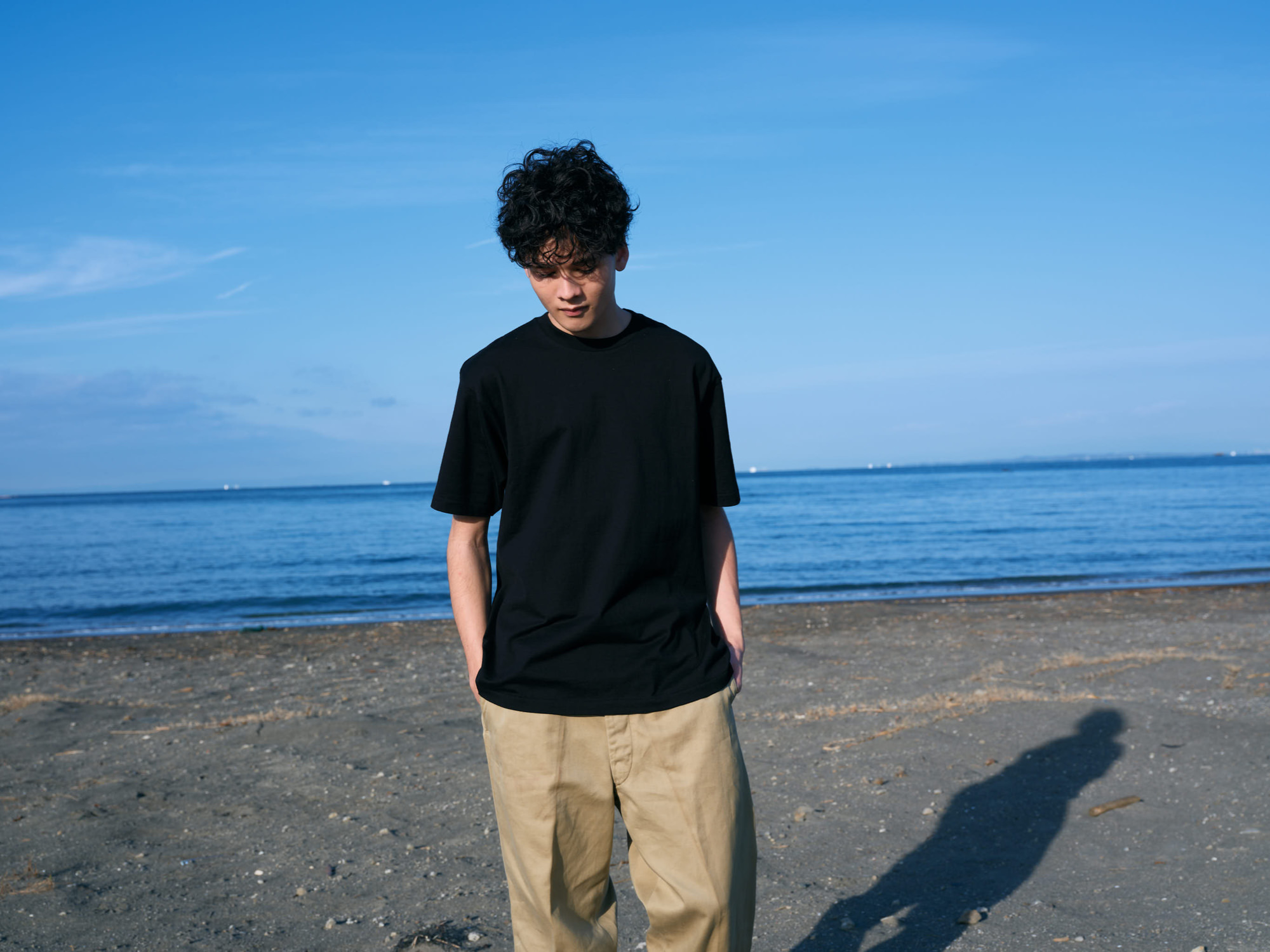 Hanes T-SHIRTS SHIRO＆KURO ヘインズブランズ ジャパンの公式通販サイト | Hanesbrands Japan Inc.